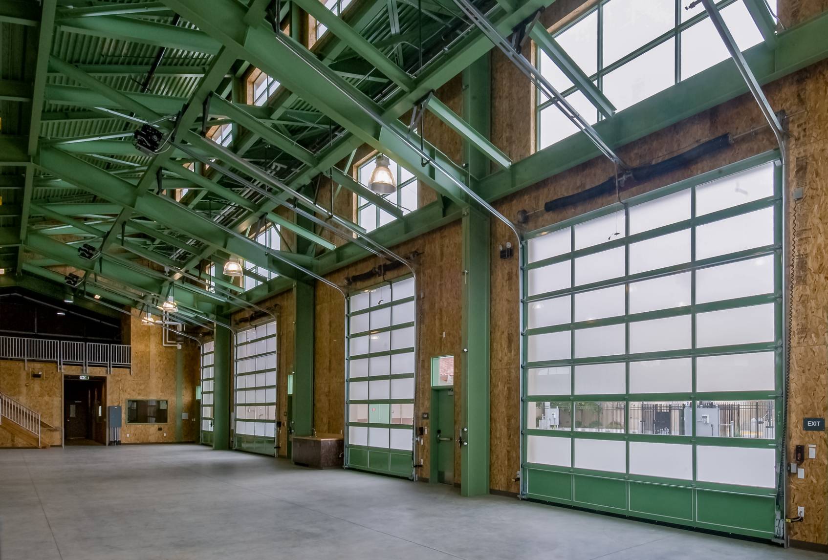 Model 3295 | Full-view aluminum | C.H.I. Overhead Doors