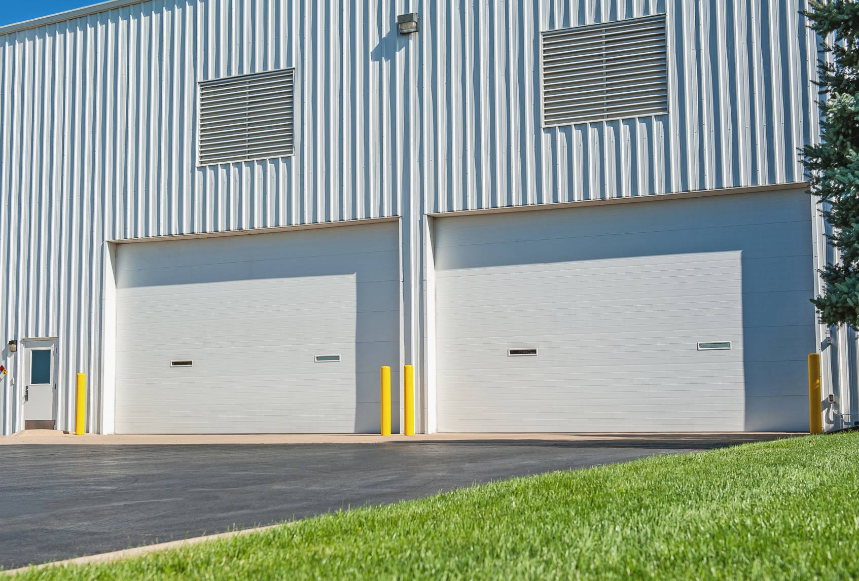 Model 3216 | Insulated sandwich | C.H.I. Overhead Doors