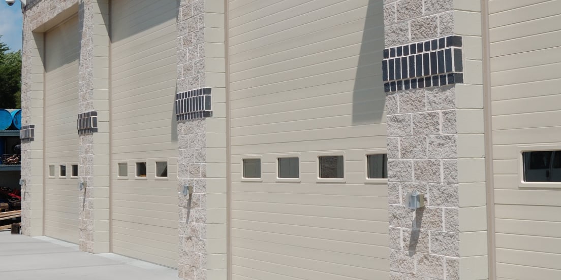 Model 3285 | Insulated sandwich | C.H.I. Overhead Doors